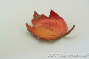 An Easy Clay Craft for Kids: Autumn Leaf Bowls!